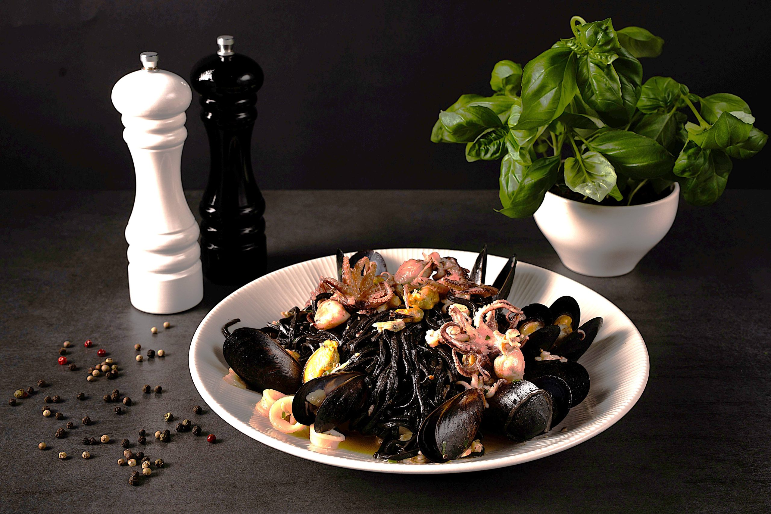 Menu Kuchnia Italia – pizza włoska, makarony i kuchnia europejska